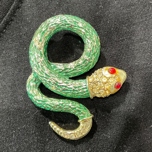 No Brand | Jewelry | Vintage Green And Gold Crystal Snake Pin | Poshmark